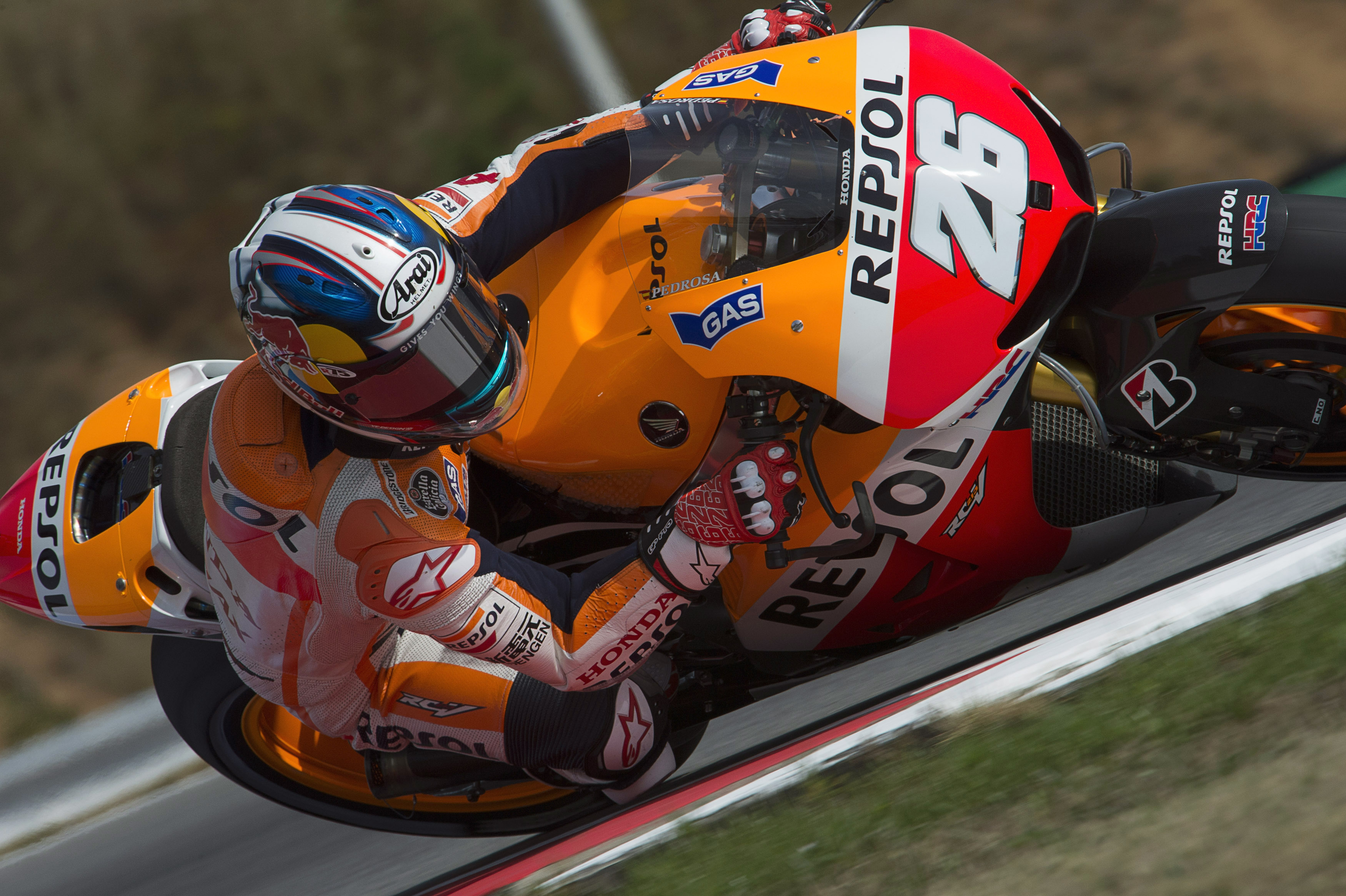 MotoGP, Brno. Doppietta Repsol Honda nel warm up. Terzo Valentino Rossi