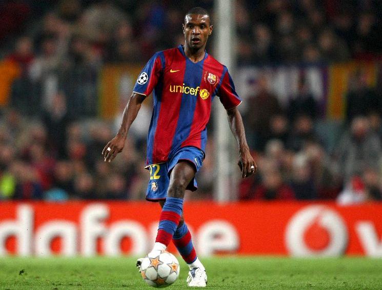 Abidal ha un tumore: il giocatore del Barcellona dovrà operarsi