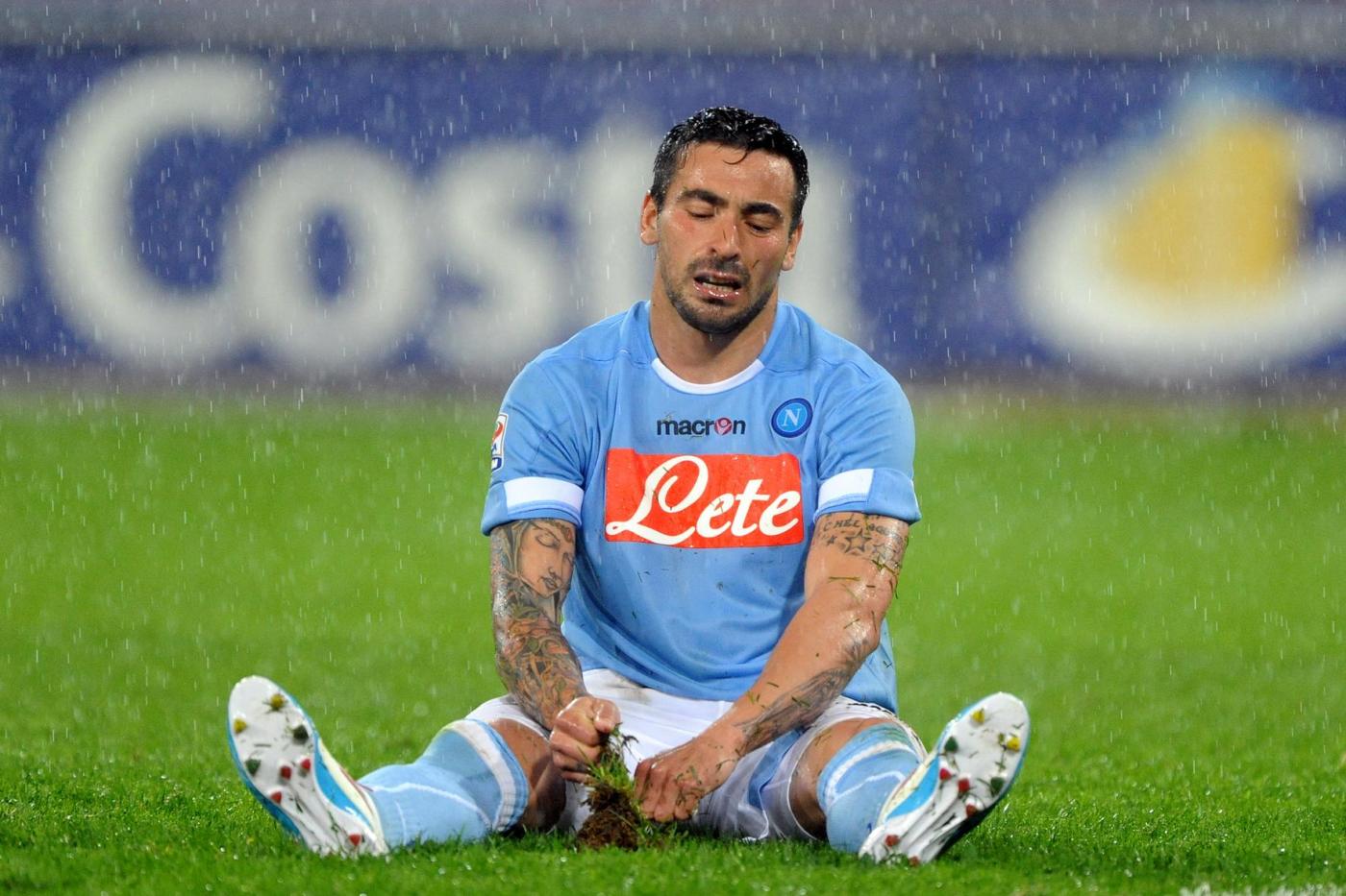 Calciomercato Napoli: Lavezzi nel mirino dell'Arsenal, i gunners pronti ...