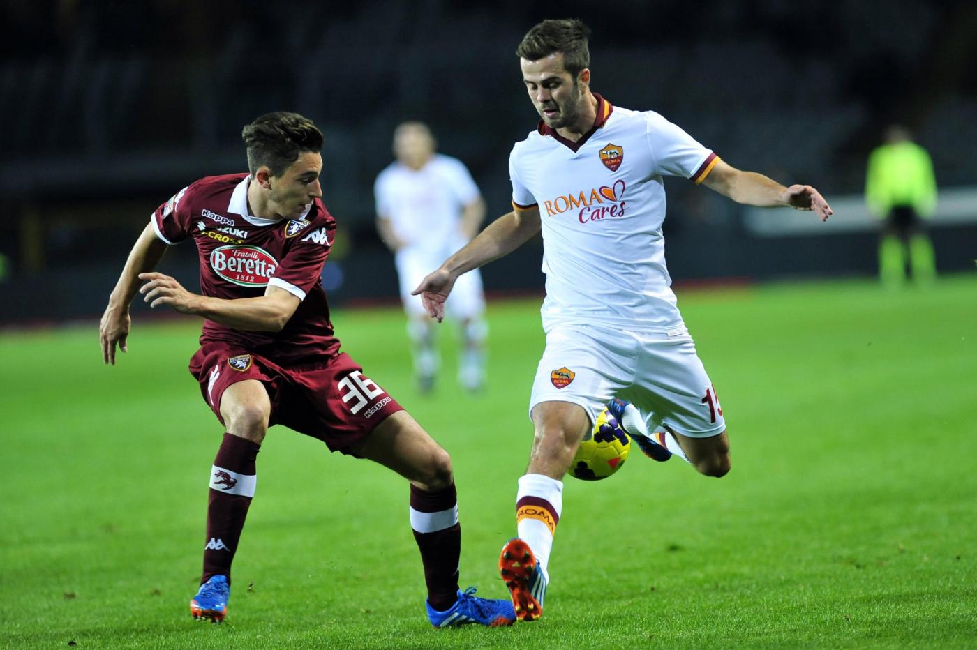 Roma, Pjanic: Il rinnovo del contratto? Ne parleremo più avanti