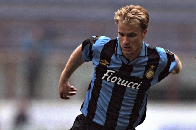 Bergkamp 'tradito' dall'Inter: Mi parlarono di calcio offensivo, non fu ...