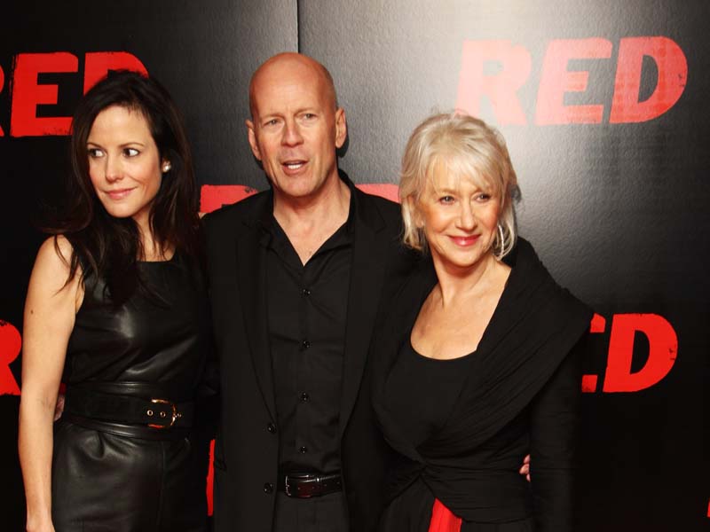 Red: il trailer del divertente cinecomic con Bruce Willis e Morgan Freeman