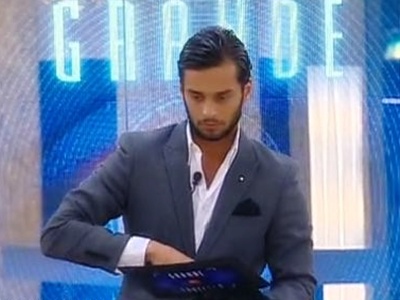 Davide Baroncini come Giuliano: si salva dall'eliminazione al Gf11, video