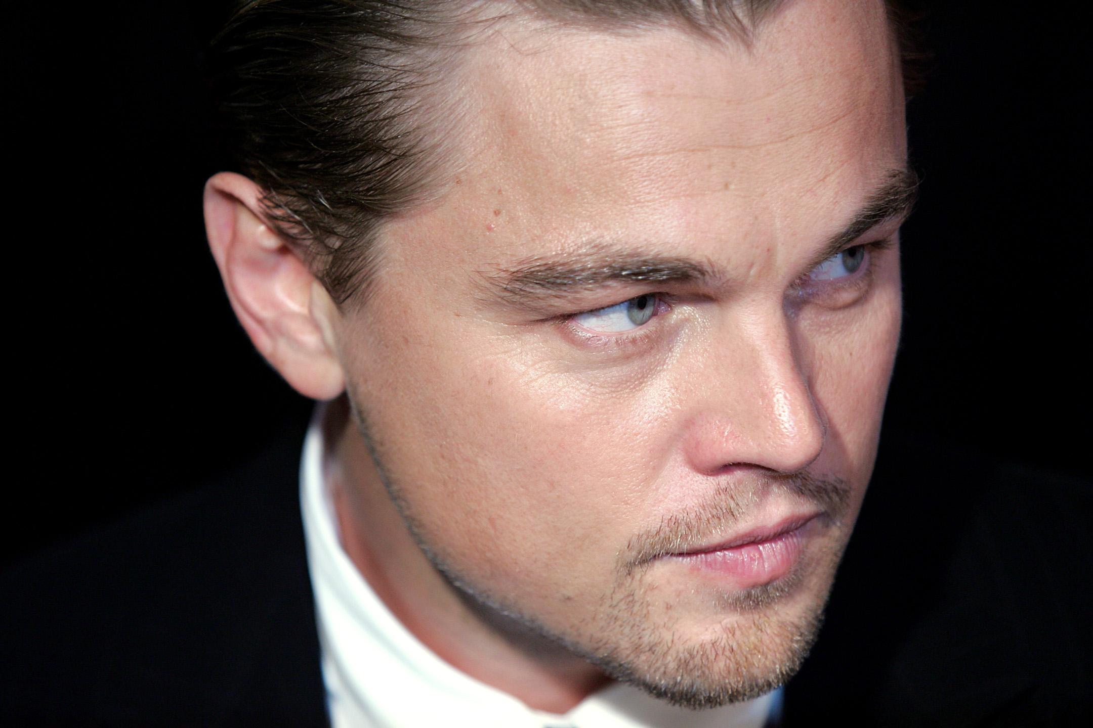 Leonardo Di Caprio spaventa una commessa: credeva fosse un rapinatore