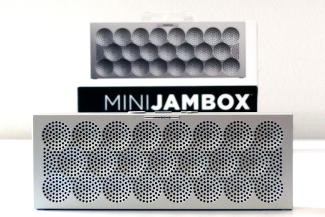 Video recensione Mini Jambox: gli speaker bluetooth di Jawbone ...