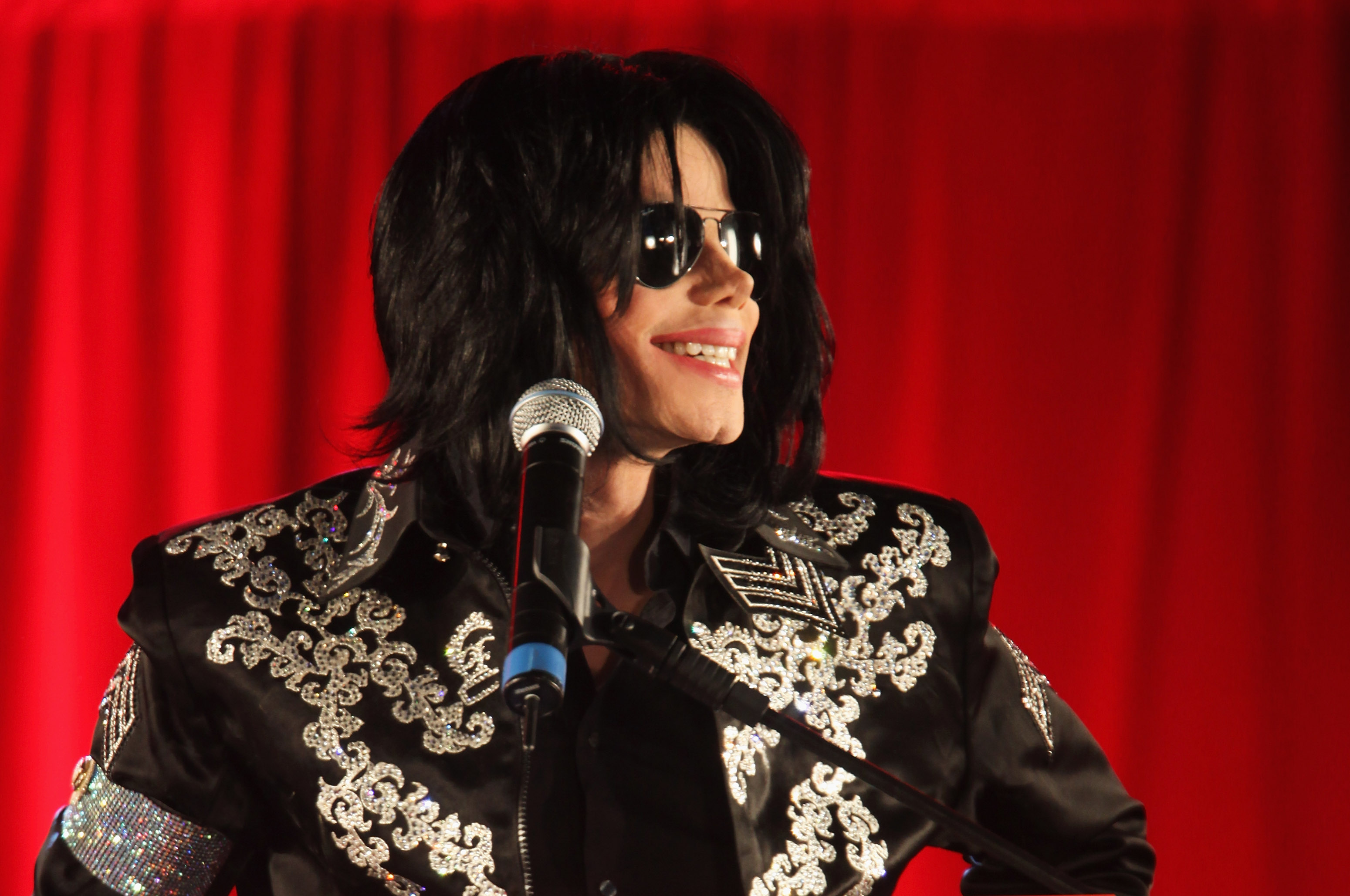 Processo Jackson: MJ era un drogato dice un testimone dell'AEG