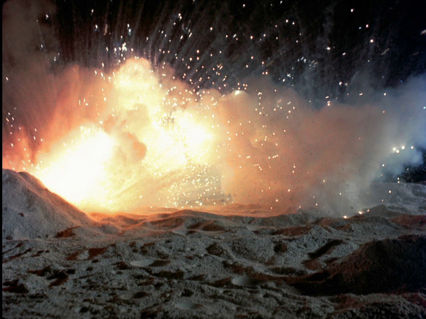 Bombe atomiche sulla Luna: gli USA facevano sul serio?