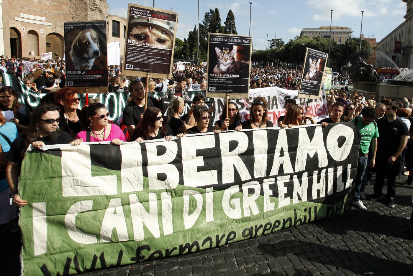 L'8 maggio contro la vivisezione (e contro Green Hill)