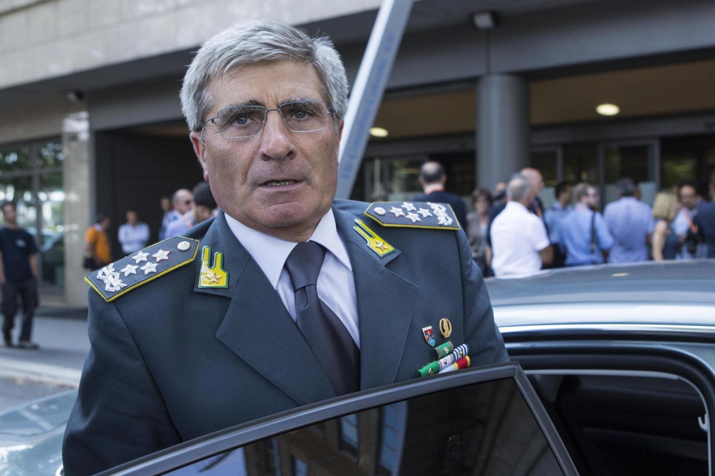 Il comandante della GdF: Basta ladroni, toglieremo la divisa a chi ruba