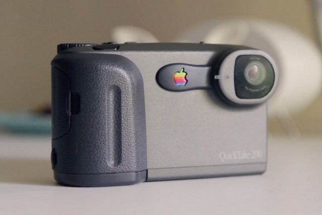 QuickTake, la prima macchina fotografica digitale di Apple compie 20 anni