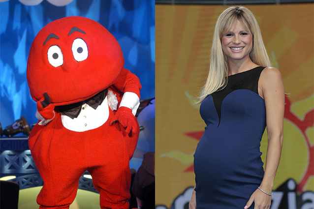 A Striscia arriva il Gabibbo e un collegamento con la madre della Hunziker