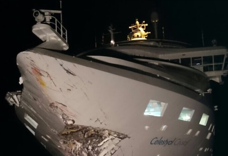Turchia, collisione tra petroliera e nave da crociera: paura ma nessuna ...