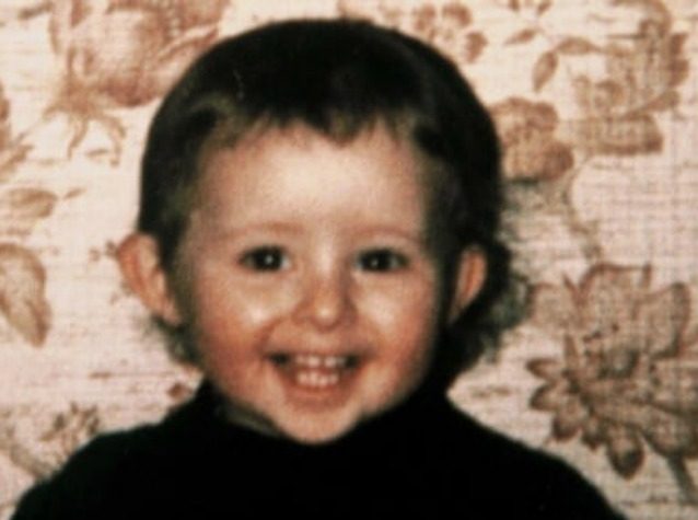 Il crudele assassinio del piccolo Grégory Villemin: gettato nel fiume ...