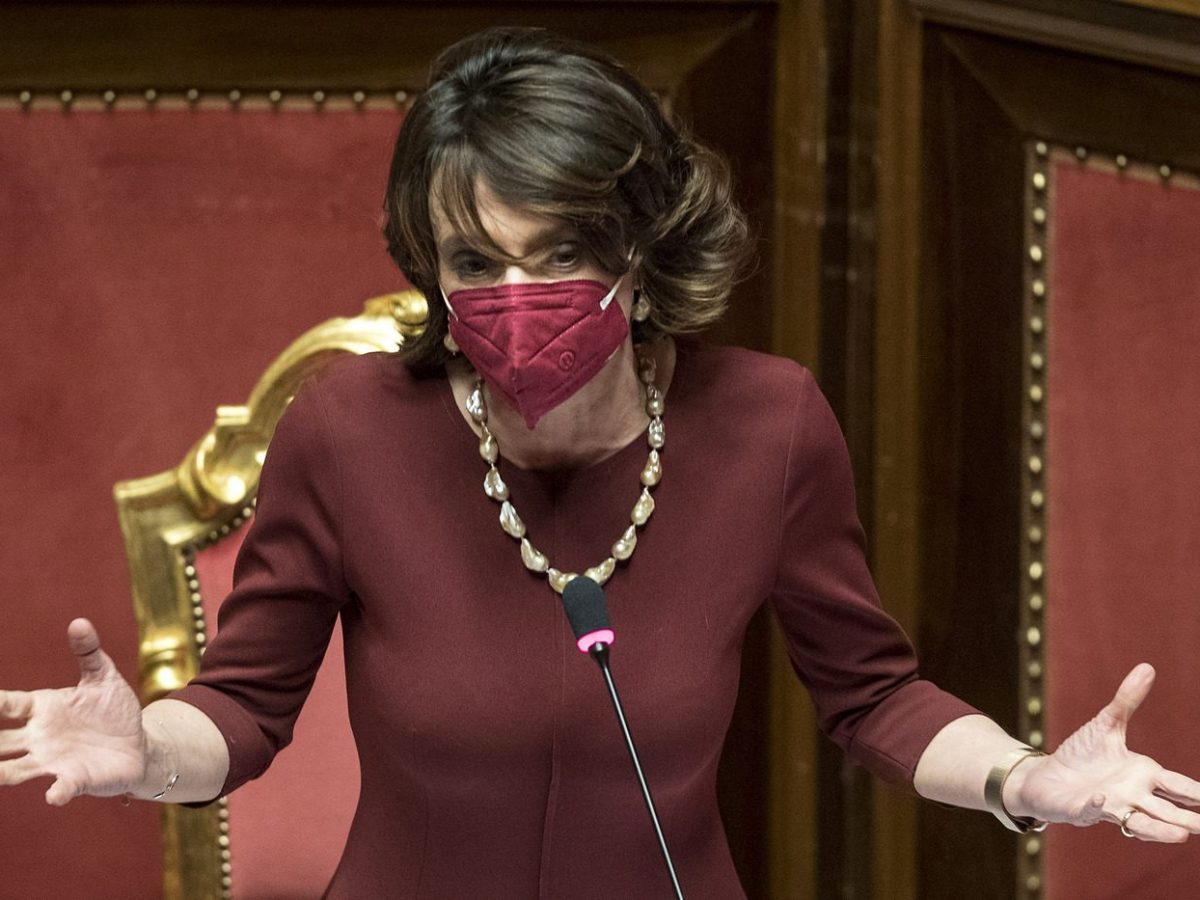 La Ministra Bonetti È Arrivato Il Momento Di Scegliere Per I Figli Il