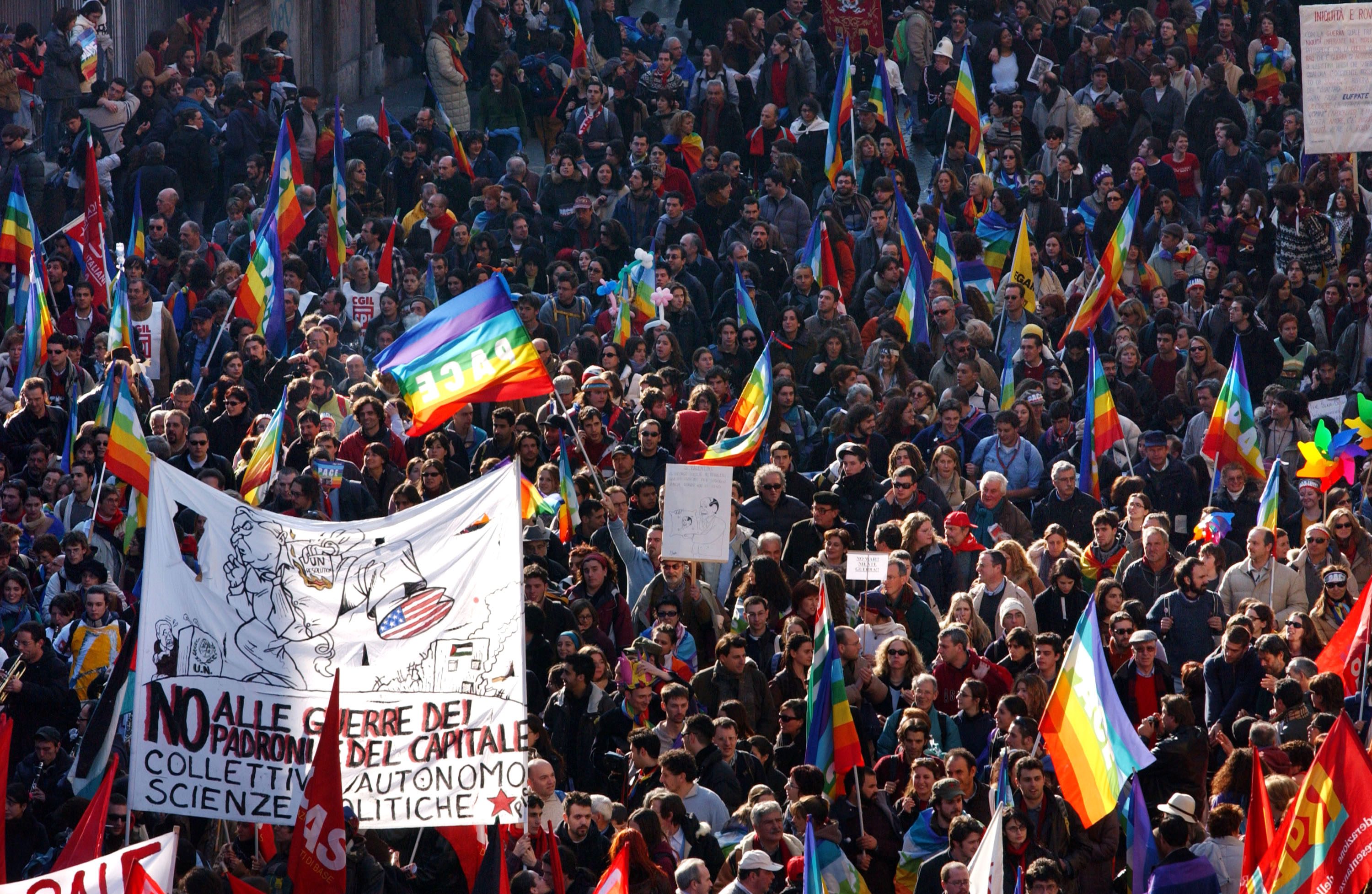 Vent'anni fa a Genova avevano ragione i No Global, ma li avete pestati ...
