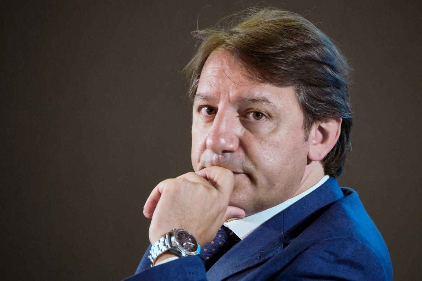 Salario minimo, Tridico dice che se non si introduce per legge i ...