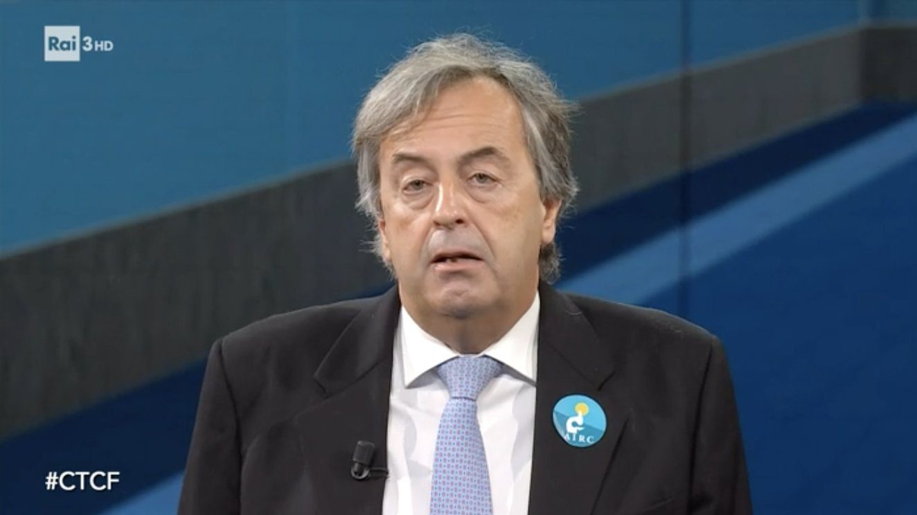 Burioni spiega perché non serve misurare gli anticorpi ma fare la terza ...