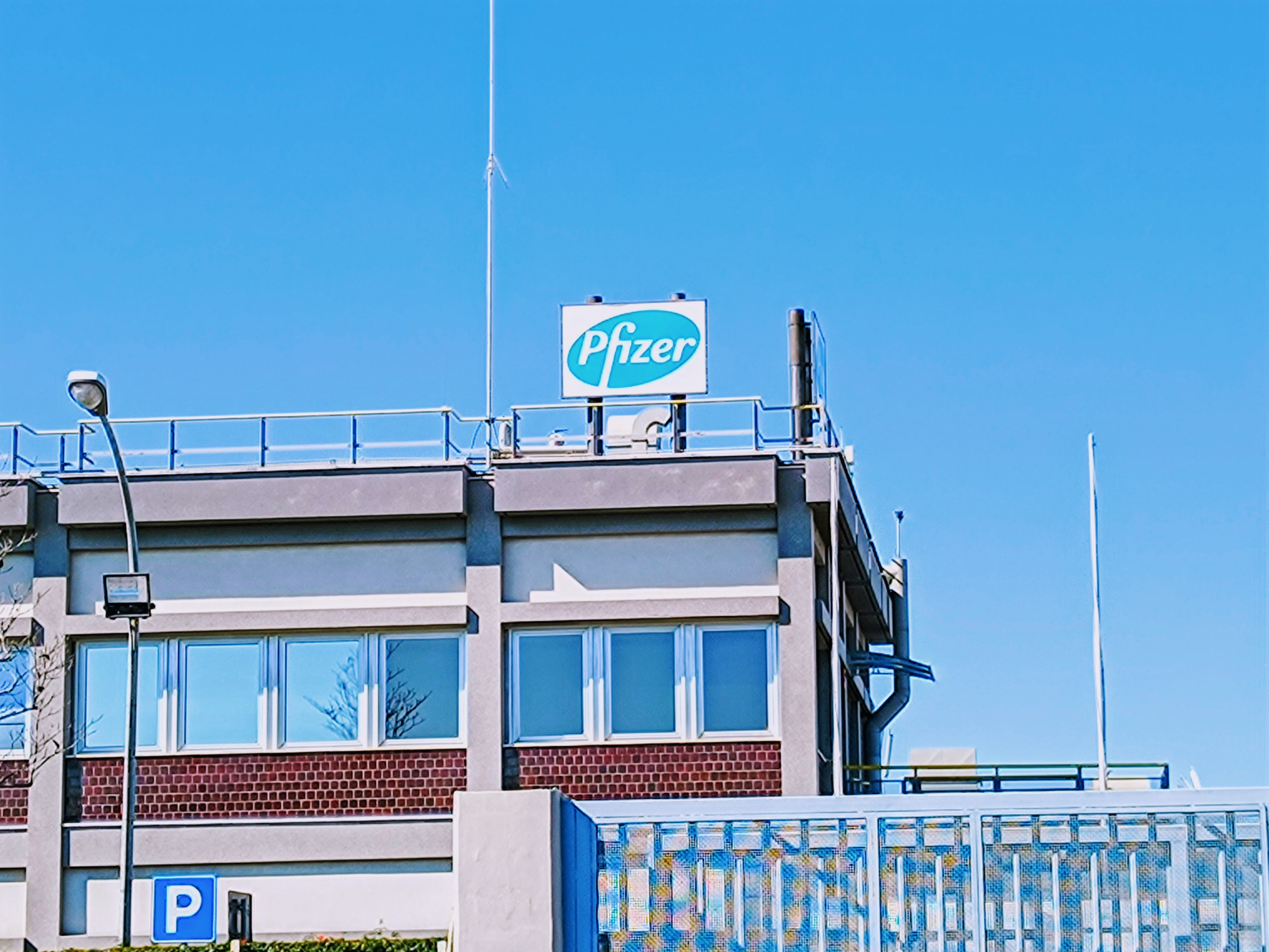 Pfizer a Catania, in 130 a rischio licenziamento. I lavoratori: Ci sono ...