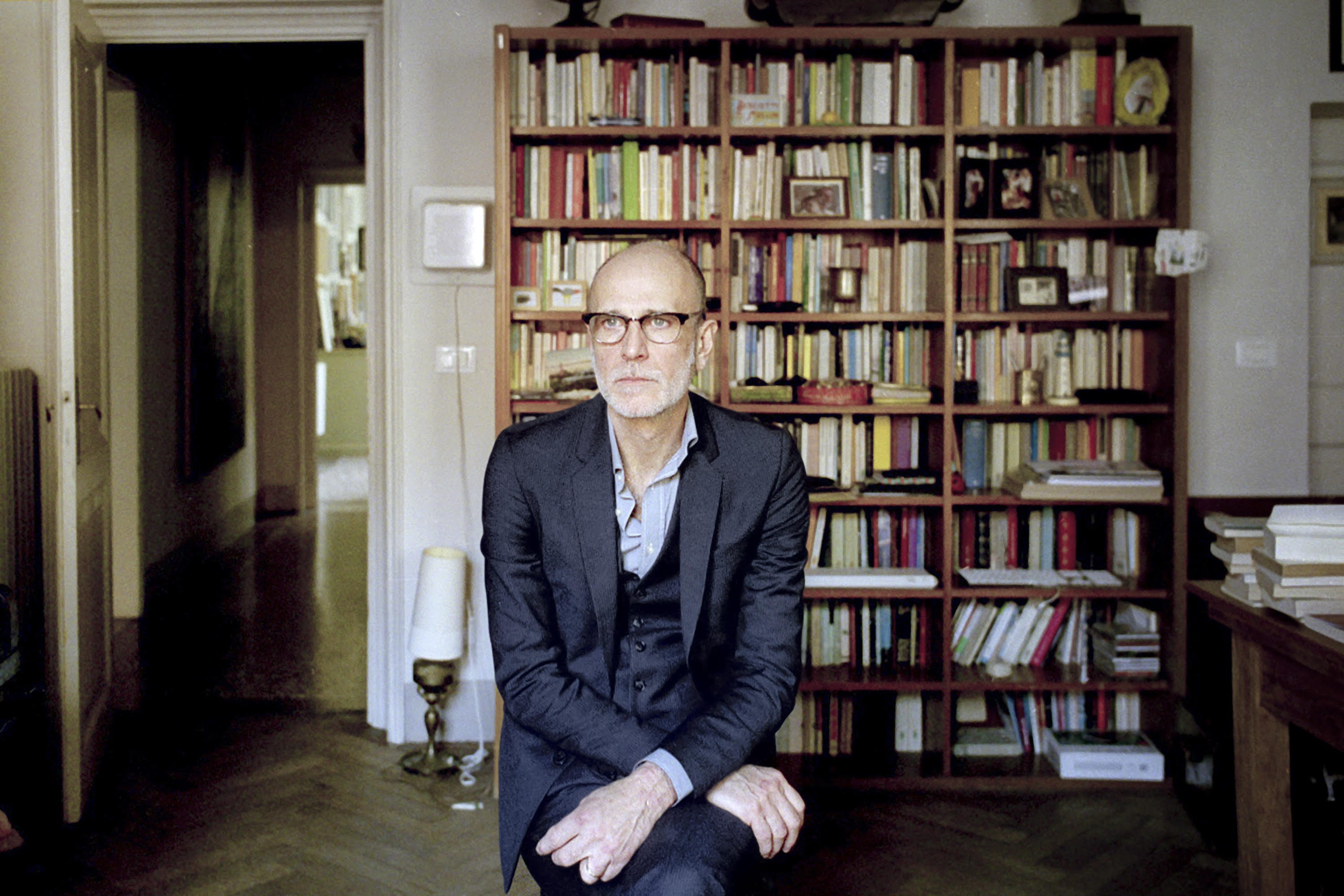 Emidio Clementi: Ho scritto un romanzo borghese, restando coerente con ...