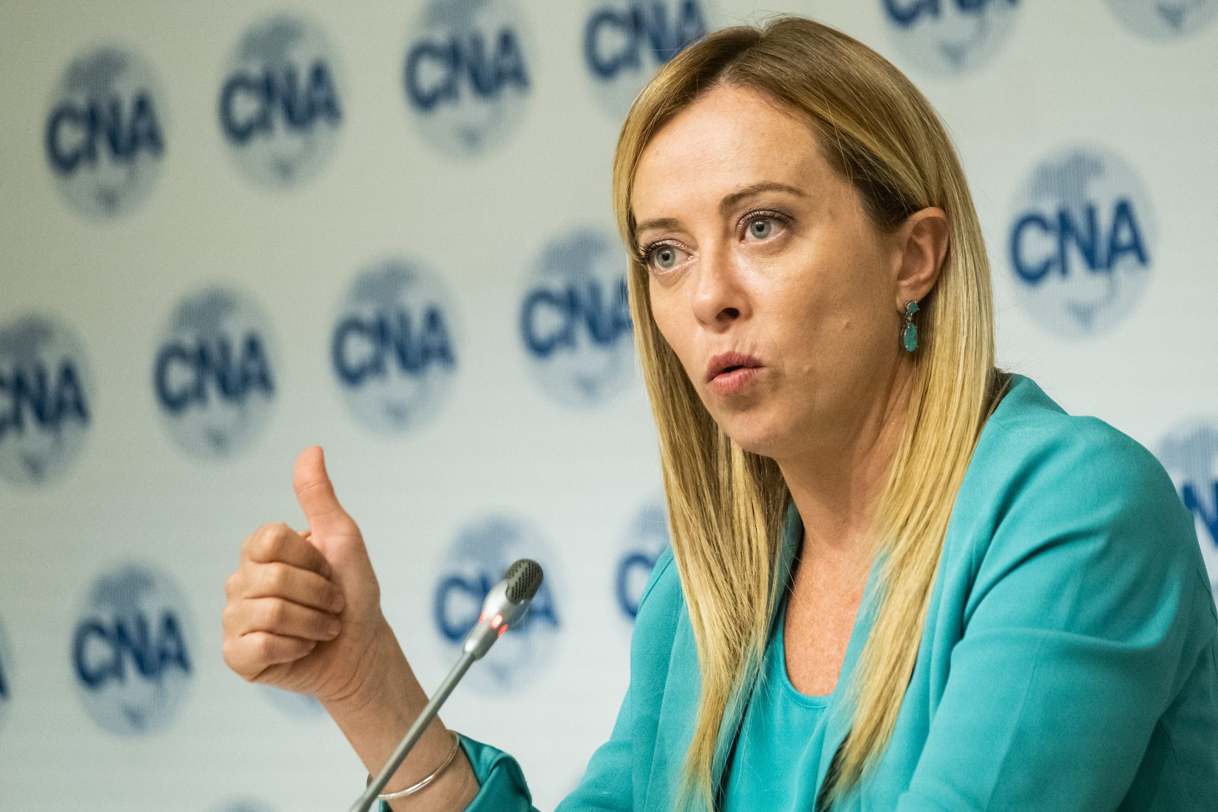 Meloni: Mi tremano le mani per questa responsabilità, ma sarò premier ...