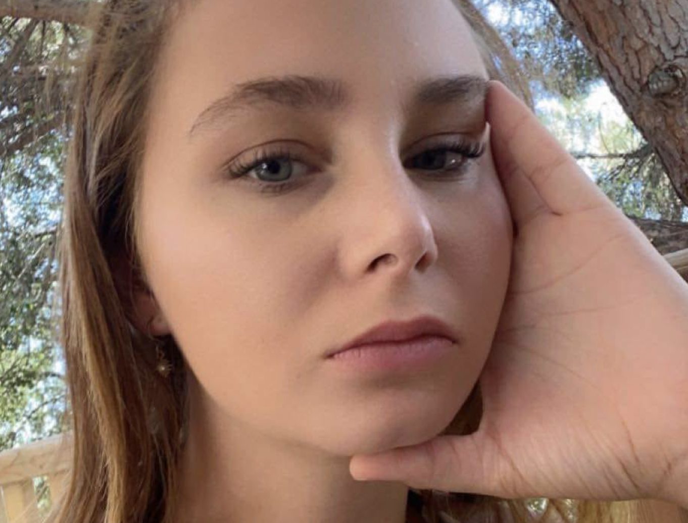 Uccisa e violentata da un amico dopo la discoteca, l'autopsia rivela ...