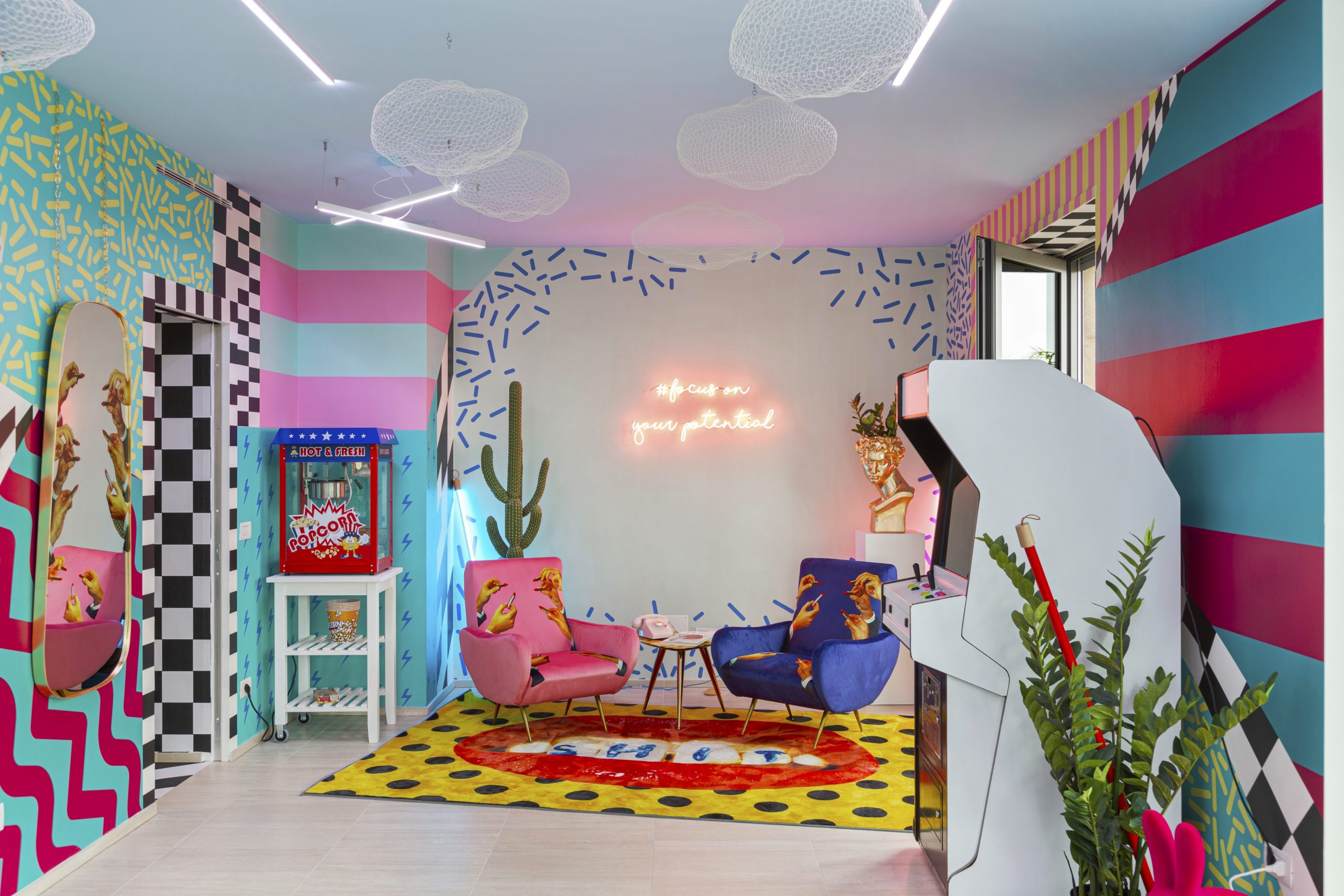 Defhouse, la prima concept-house in Italia e nel mondo per talenti web