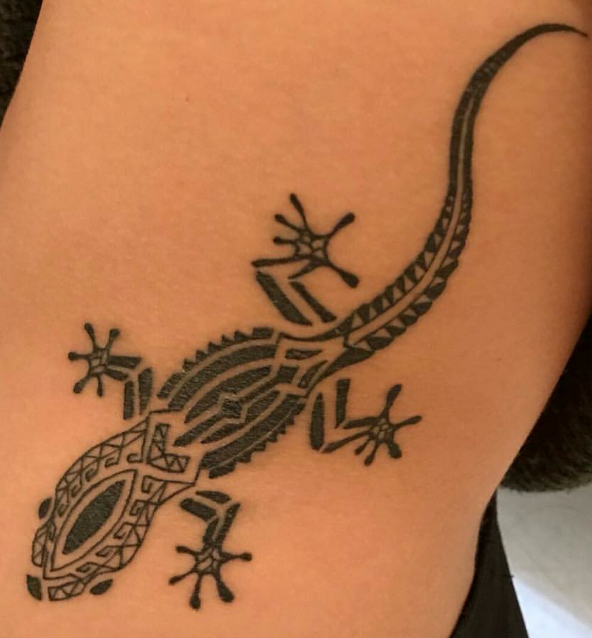 Tatuaggi tribali: significato, simboli e idee da realizzare