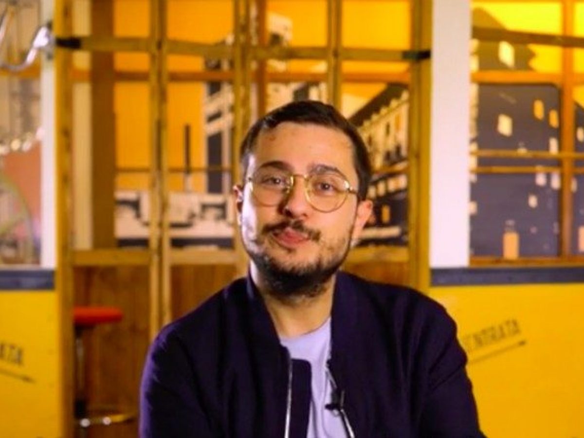 Andrea Pinna, le pagelle dei look di Sanremo: Elettra sembra Moira ...