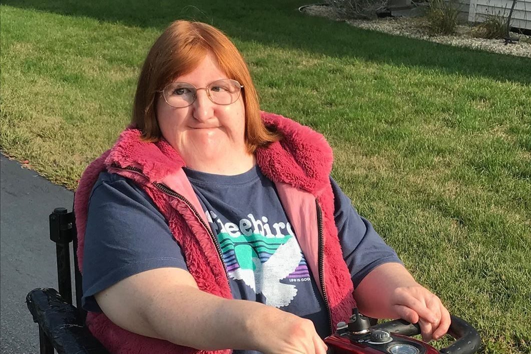 Melissa Blake, dagli attacchi degli haters alla New York Fashion Week ...