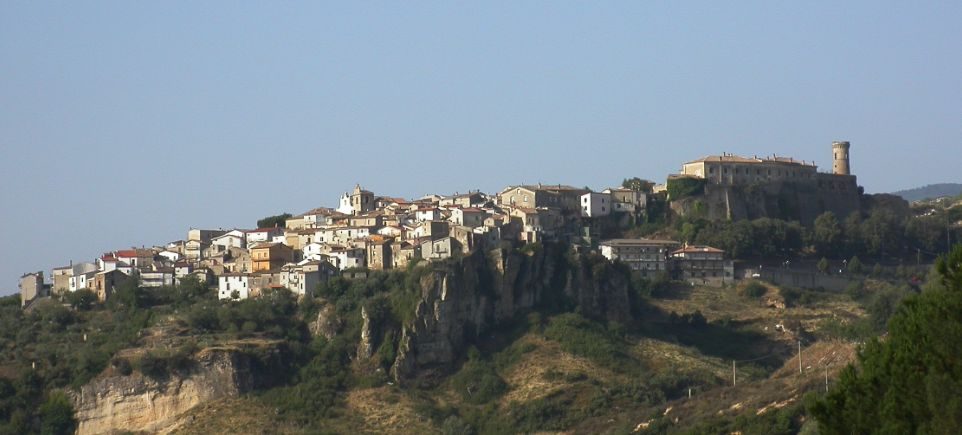 Caccuri: il borgo giusto per un week end romatico