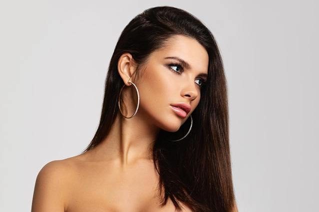 Revocata la corona ad Alesya Semerenko, Miss Mosca 2018: Violato il ...