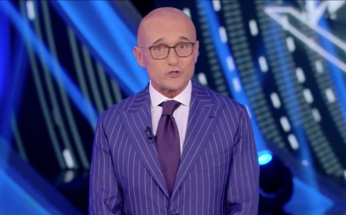 Alfonso Signorini sul GFVip: Entreranno 10 nuovi concorrenti, anche da ... Alfonso Signorini sul GFVip: Entreranno 10 nuovi concorrenti, anche da ...