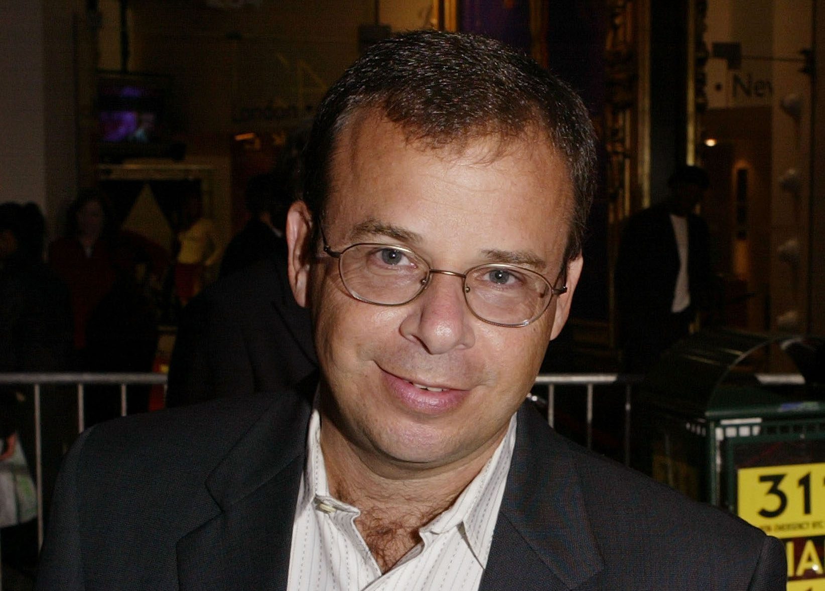 La star di Ghostbuster Rick Moranis picchiato mentre camminava per ...