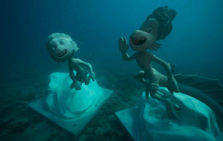 Le statue dei protagonisti di Luca nei fondali della Liguria: ecco dove