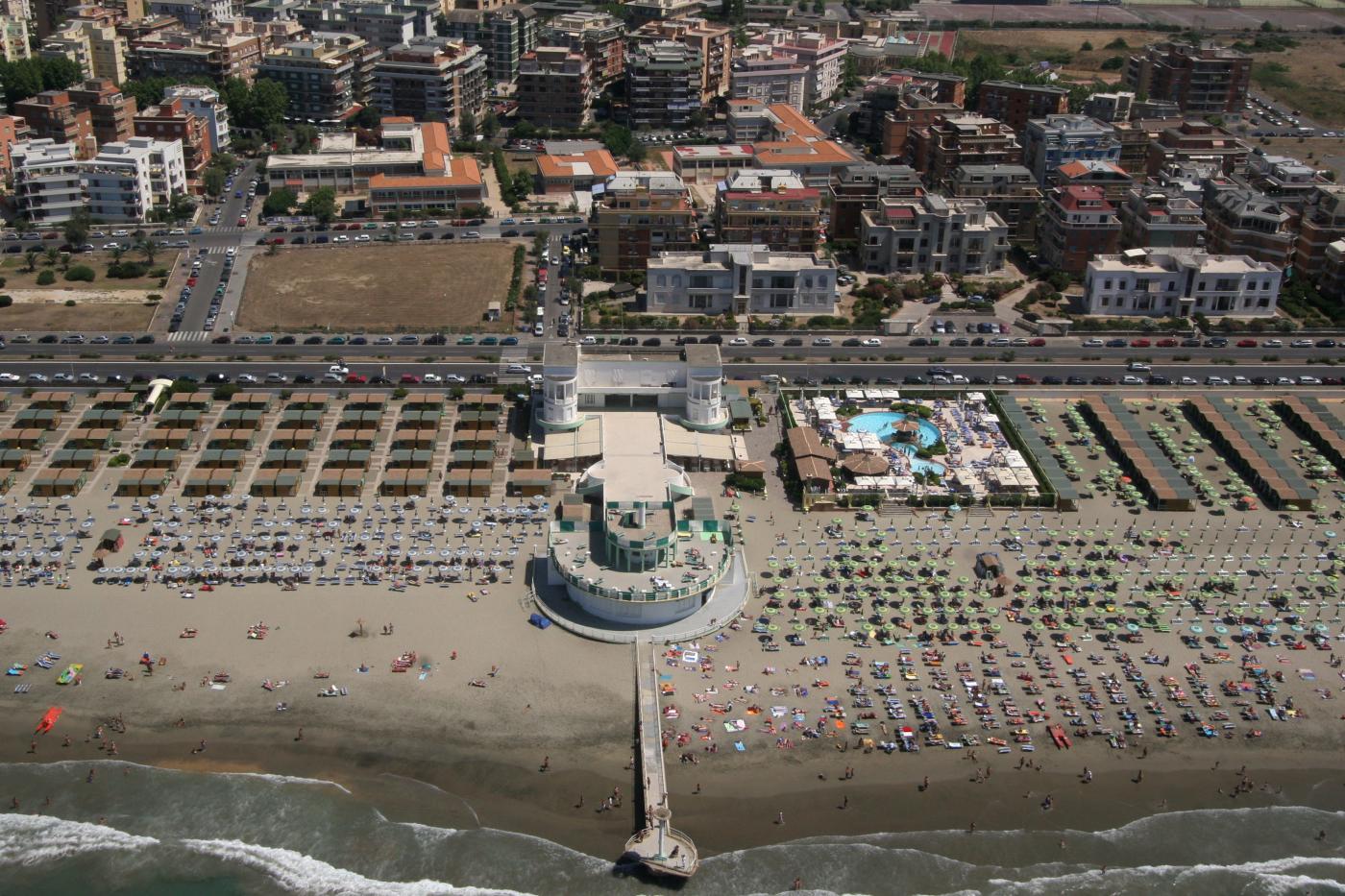 Ostia, ecco il nuovo look del mare dei romani