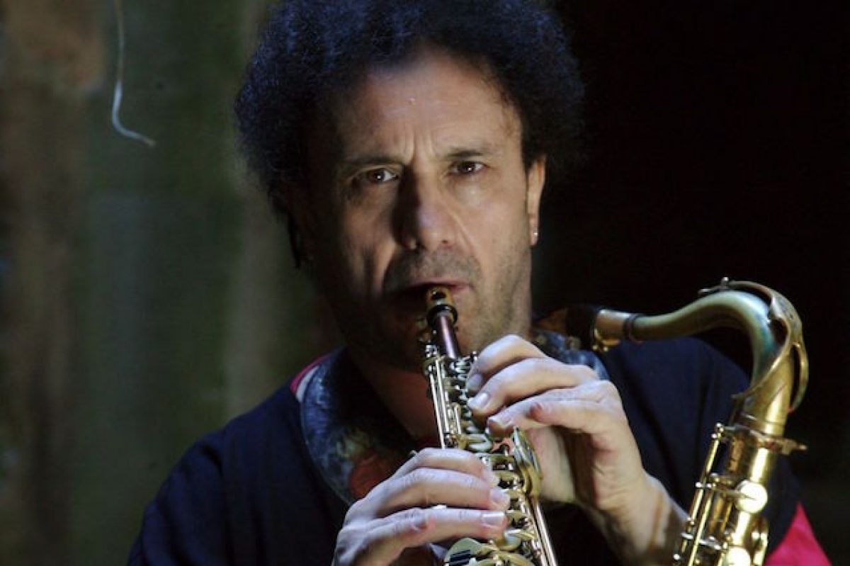 Enzo Avitabile porta la sua world music all'Auditorium Parco della Musica