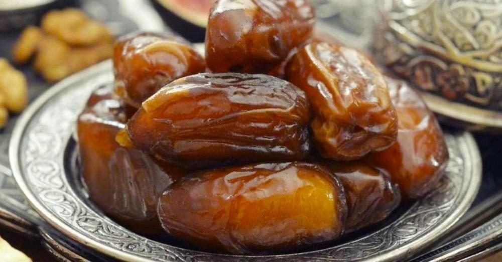 12 health benefits of eating dates