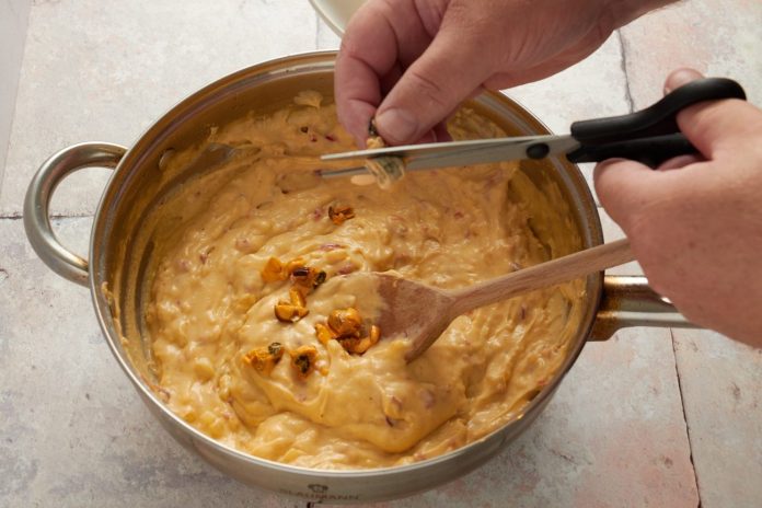 Tigres Spanish-style stuffed mussels: a popular seafood tapas dish