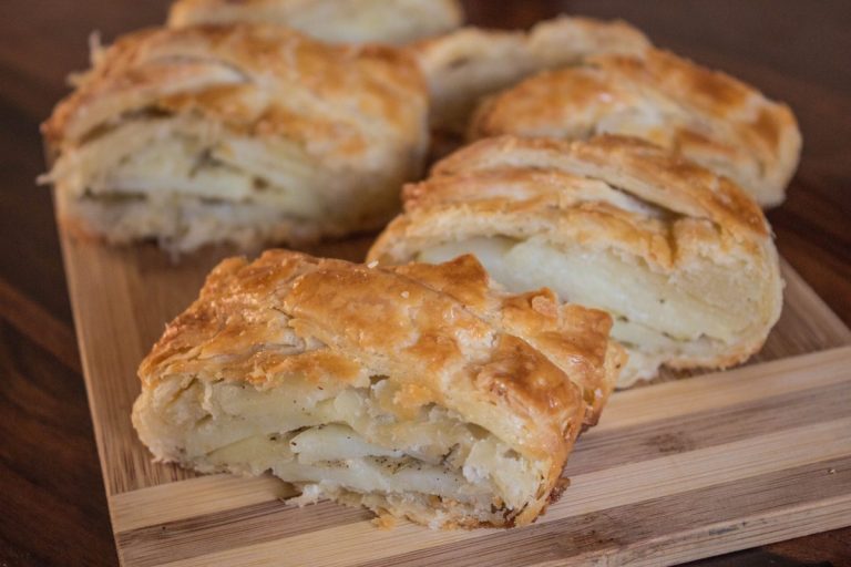 Austrian potato strudel: A delicious savory strudel preparation!
