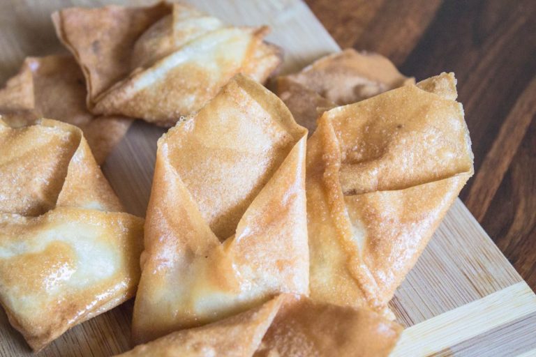 Crab puff: A super quick and delicious appetizer!