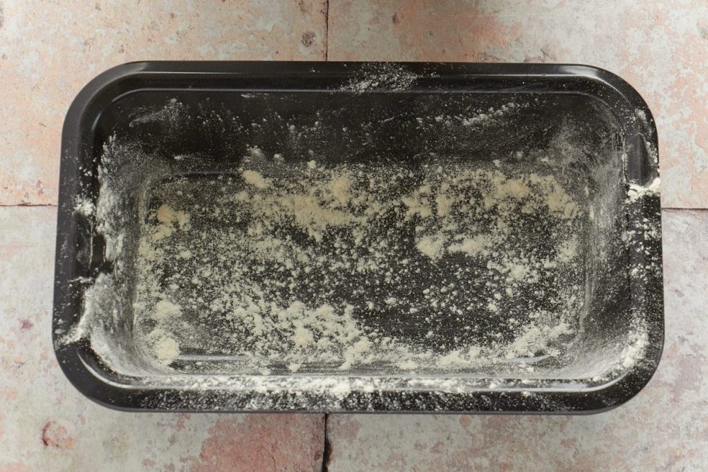Almond Tea Bread: fluffy and delicious dessert