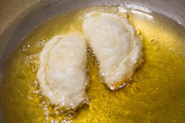 Gujiya: Traditional Indian sweet recipe