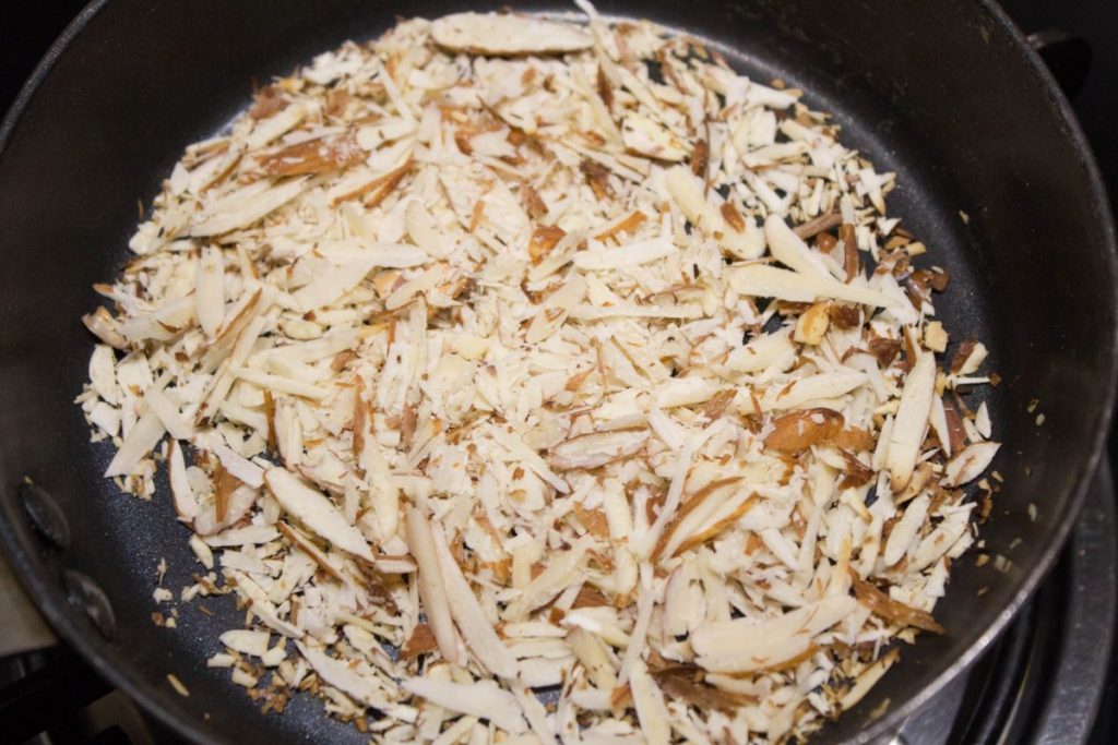 Mhancha: You will love this Moroccan crunchy treat!