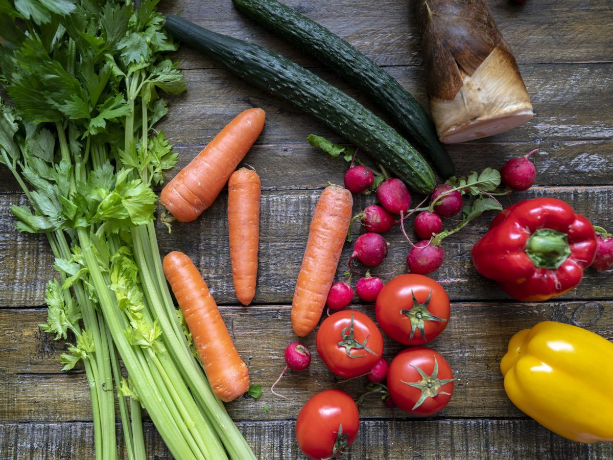 Raw foods: benefits and risks of the diet without cooked food | Cookist.com