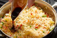 Pineapple Fried Rice: a tasty very easy to prepare | Cookist.com