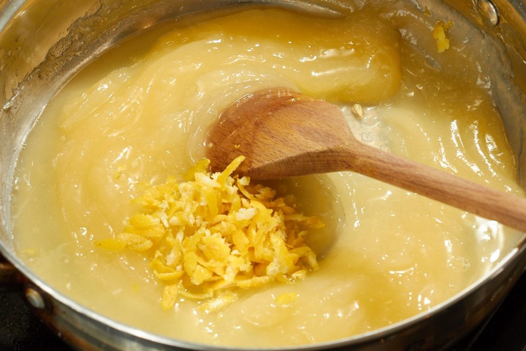 Creamy Angel Cake Roll: fluffy, creamy and very delicious