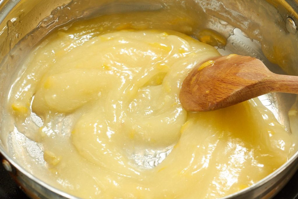 Creamy Angel Cake Roll: fluffy, creamy and very delicious