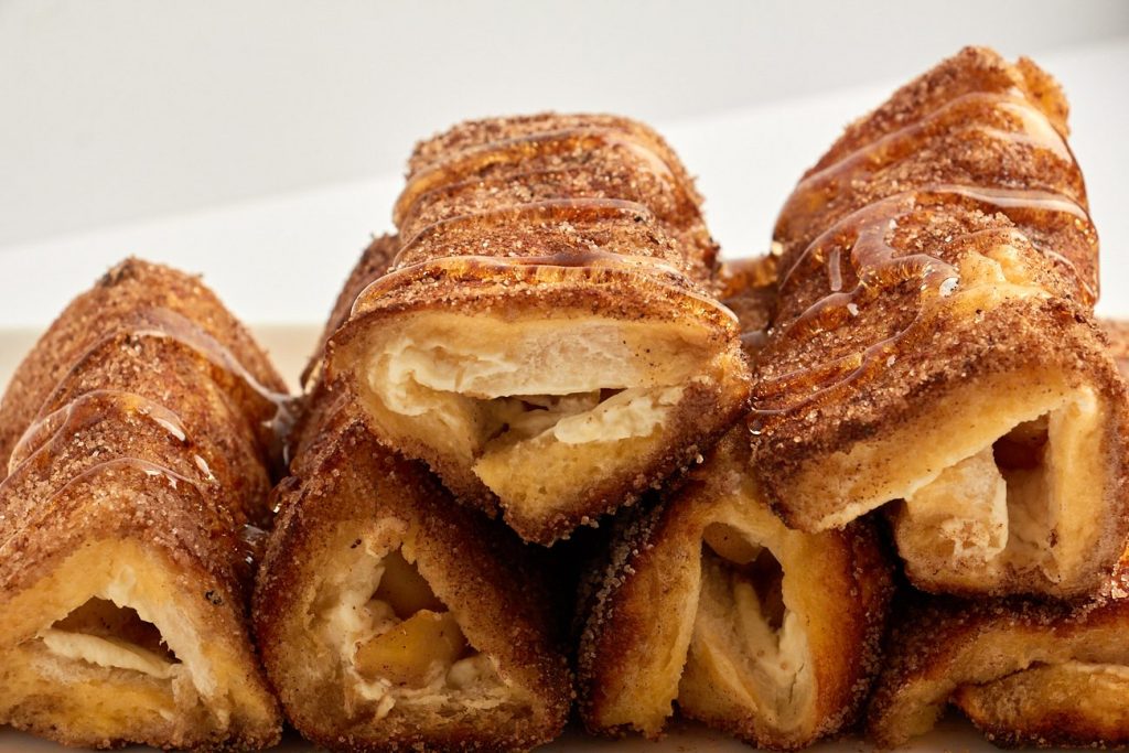 French Bread Toast Rollups: easy to make a full of flavor