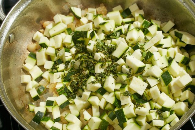 Fried Rice with Zucchini: easy and delicious mean dish