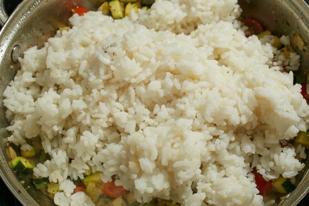 Fried Rice with Zucchini: easy and delicious mean dish